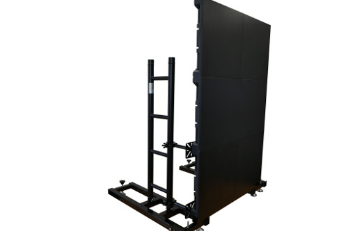 Prolyte entwickelt Universal LED Stack System